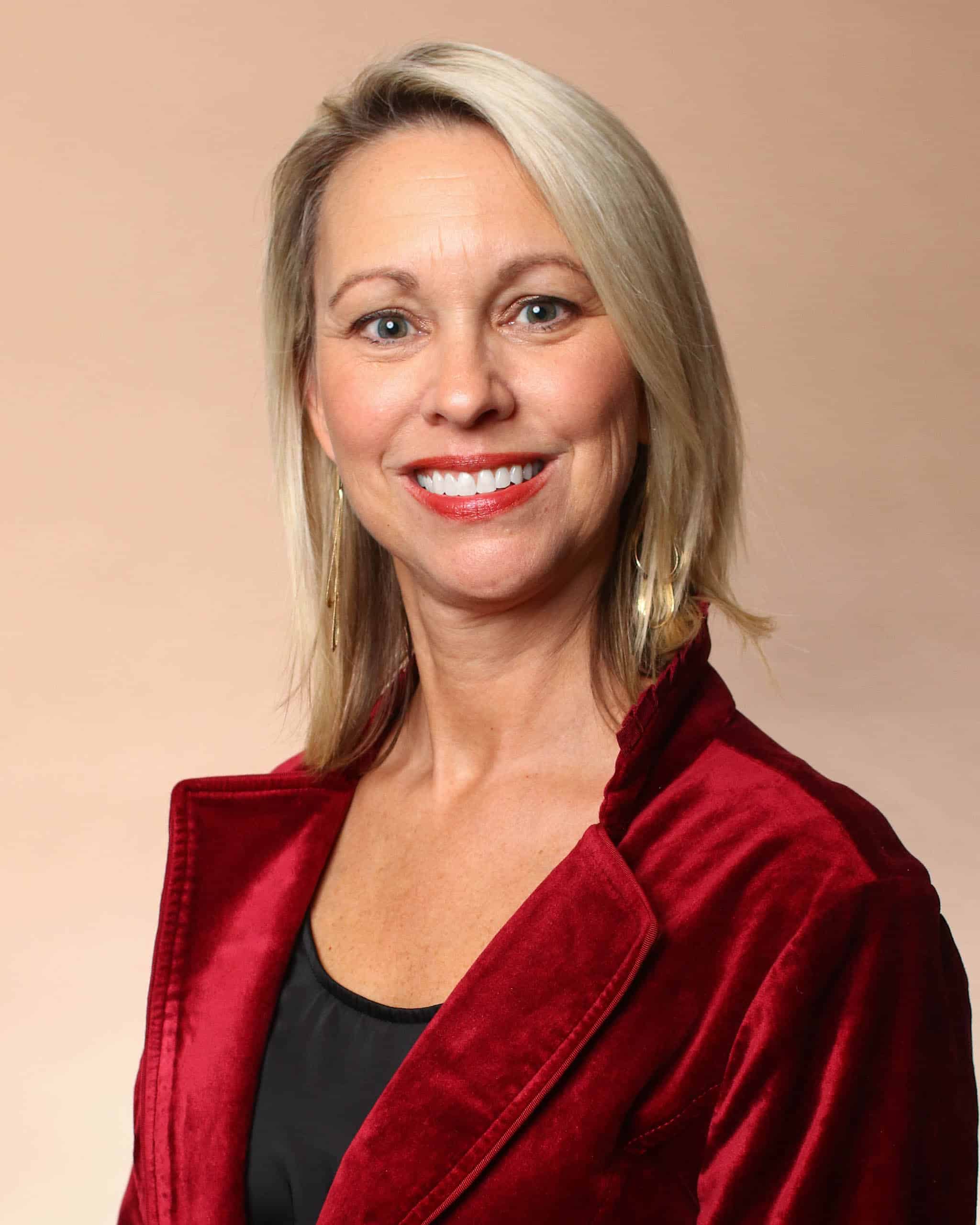 Julie Bailey | Lab Manager | Med-Lake Laboratory